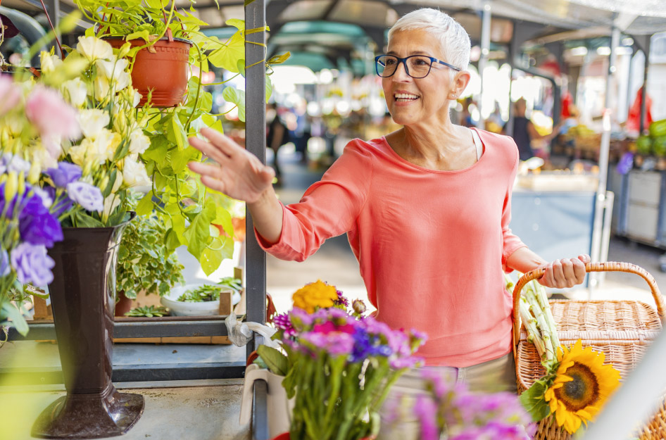 12 Best Places to Retire in Michigan in 2024 - PODS Blog